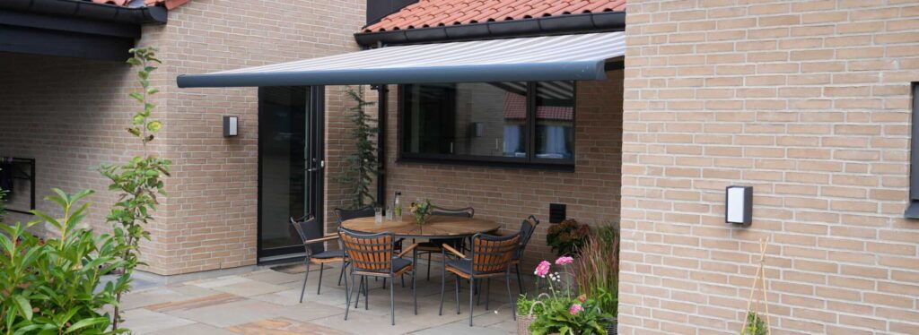 Markiser til terrasse I En stilfuld tilføjelse I Gardinbus